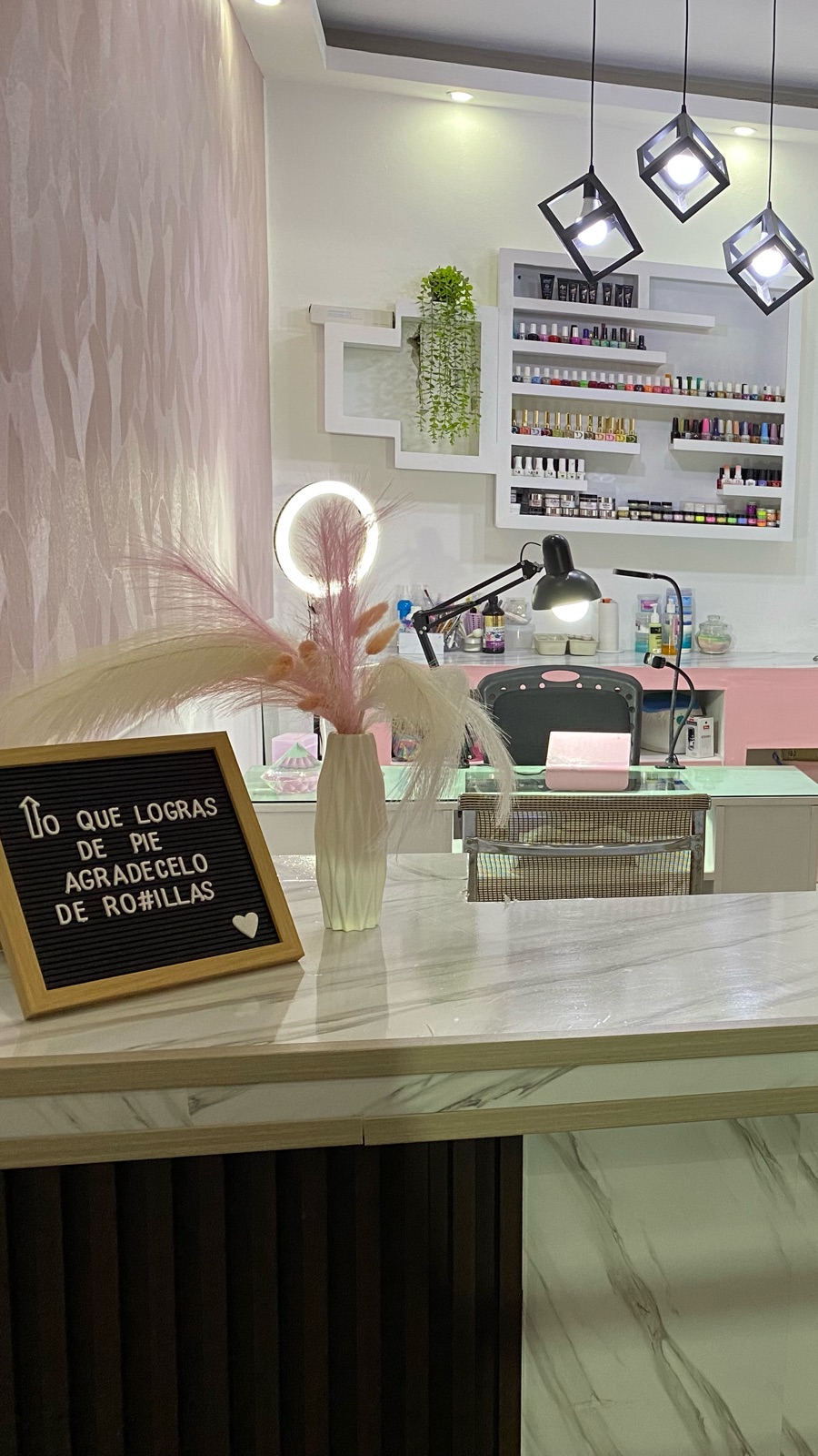 Laura Nails Bar | Book Your Appointment Online Now